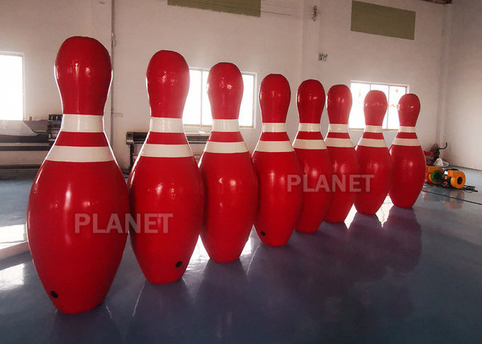 OEM Red 2m Tall Giant Blow Up Bowling Pins For Snow Sport Game